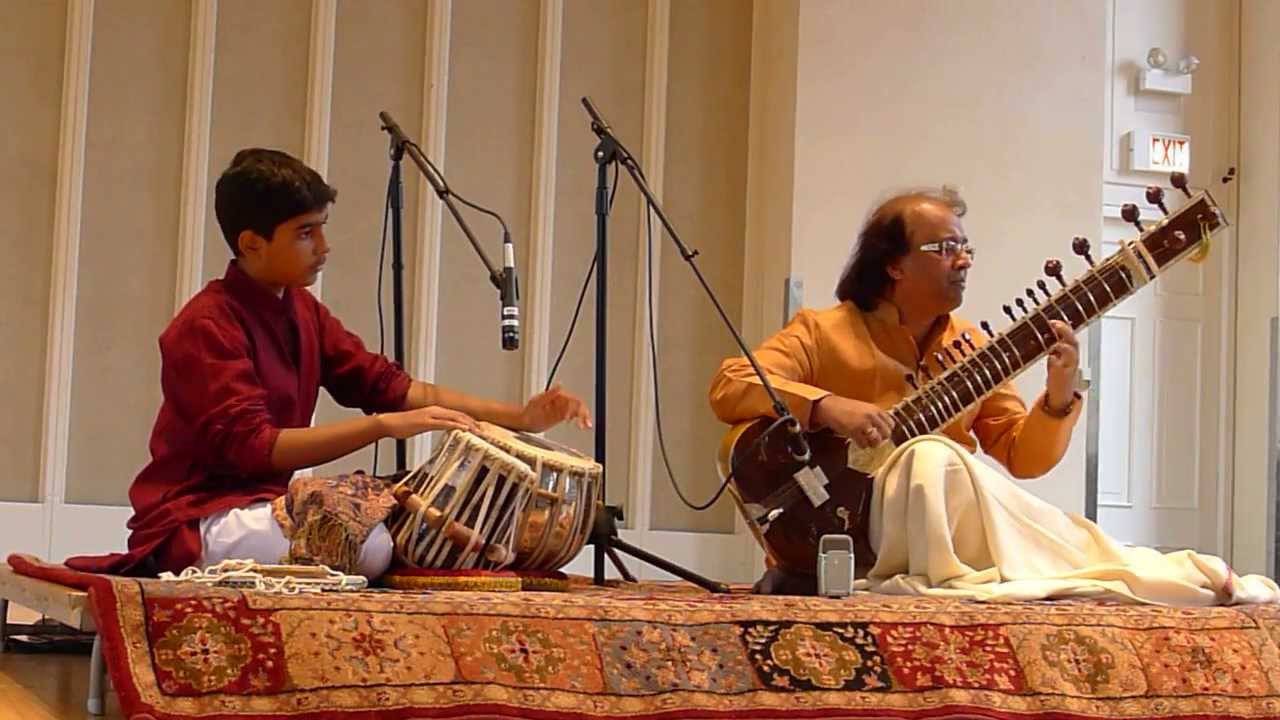 Pt. Nayan Ghosh - Sitar - Raga Des - YouTube