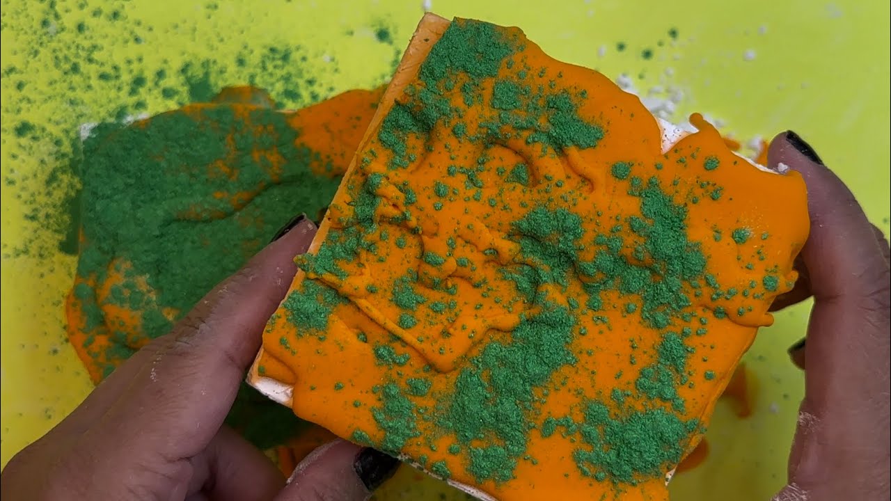 🧡💚 CORN STARCH PASTE X FRESH BLOCKS | GYM CHALK ASMR 🎧 - YouTube