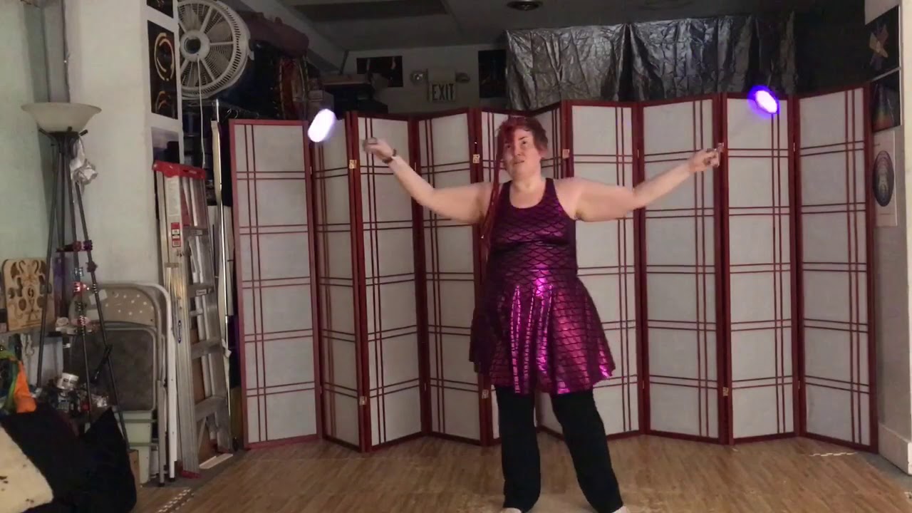 Poi Flow Practice 2019.05.07 part 1 - YouTube