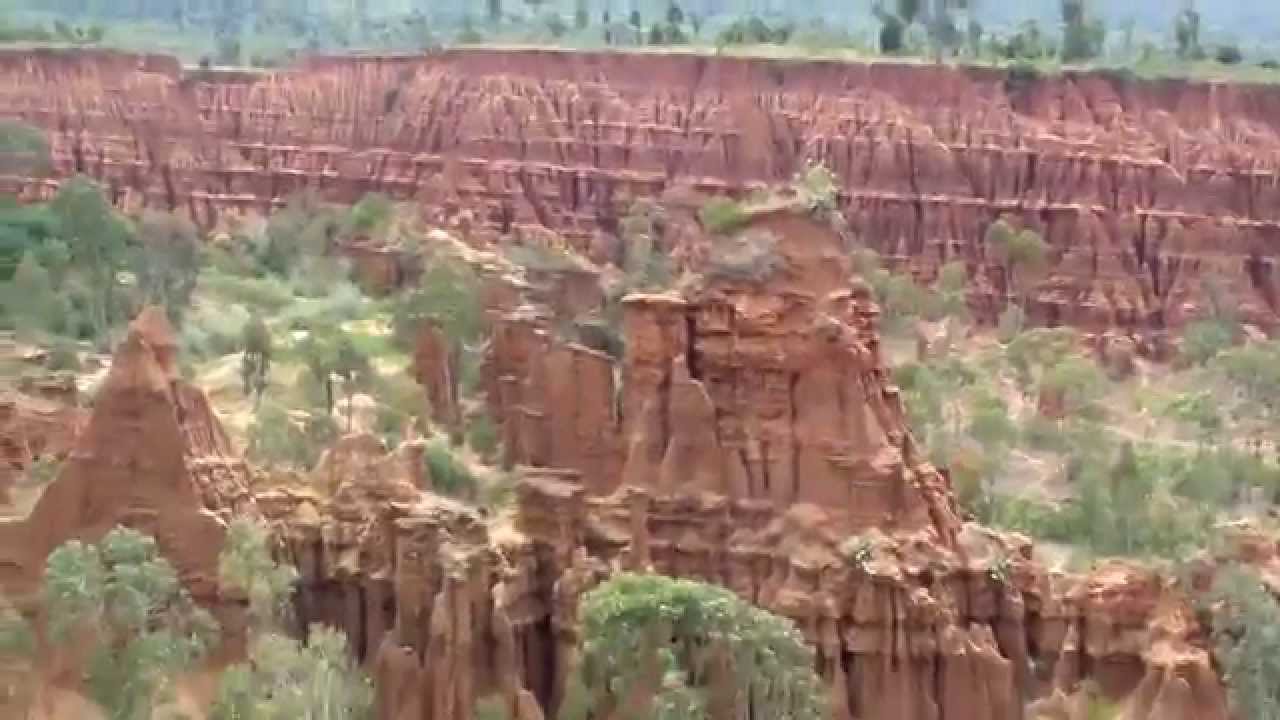 Gesergio Red Pinnacles ,´New York´,Konso (Ethiopia) - YouTube