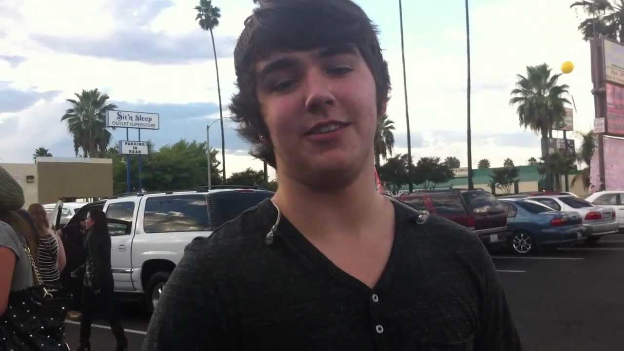 Tyler Wilson from Hollywood Ending Proposes! - YouTube
