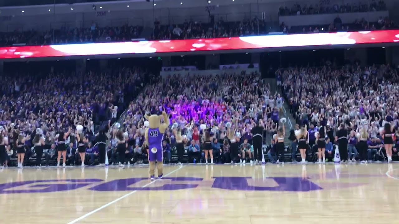 GCU Havocs Student Section: Listen To Your Heart Full View (2019) - YouTube