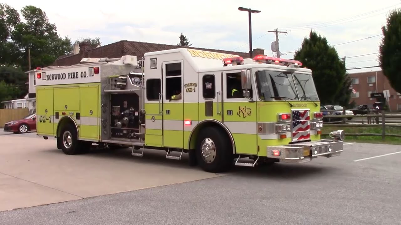 Norwood Fire Company Engine 2 Responding - YouTube