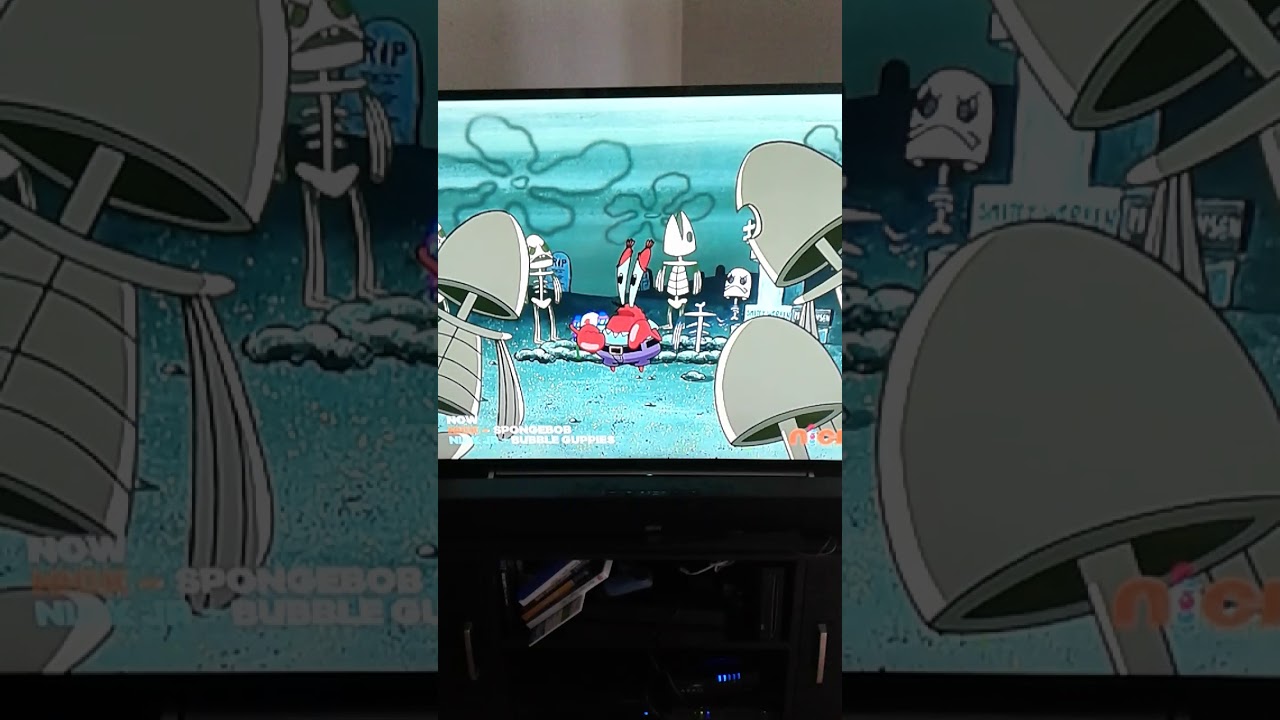 Spongebob Squarepants One Krab's Trash final fight Mr Krabs vs Skeleton ...