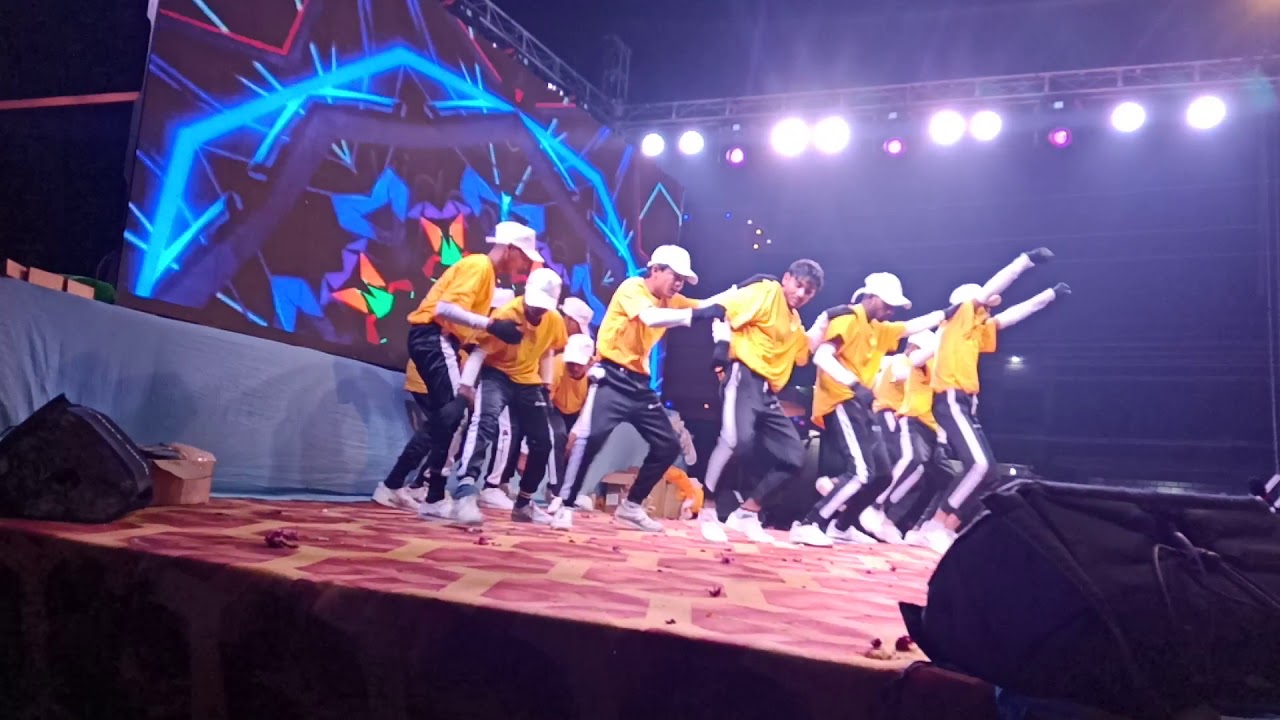 Live dance - YouTube