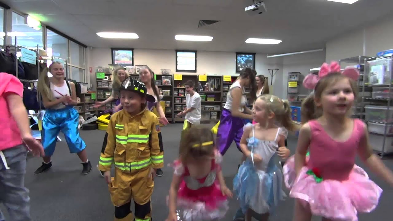 Rosebud Toy Library World Play Day Video 2015 - YouTube