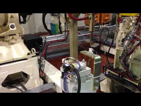 Spot robot | 서보건 스폿용접 | 팁드레싱 | 컬러센서 | 자동차공장 | UM | SERVOGUN SPOT | AUTO ...