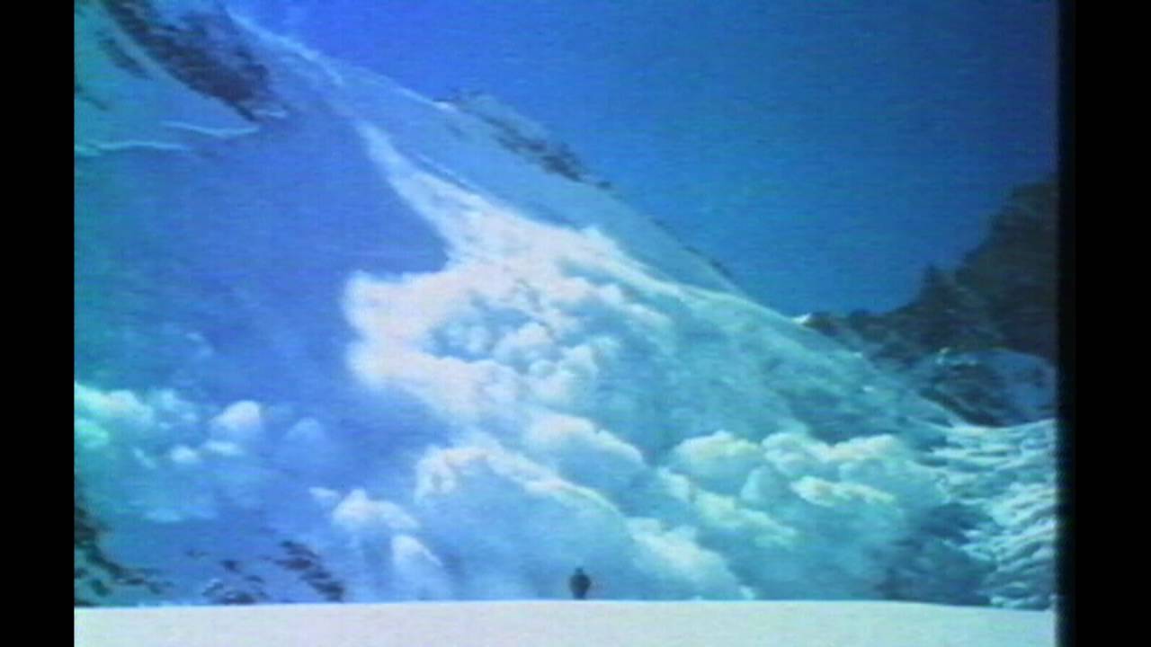 Cadbury's Milk Tray 'Ski-ing' 1970's TV Commercial - YouTube