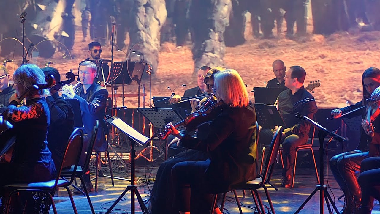 Marvel Studios - Tor | Universe Orchestra | Concert Marvel Hits - YouTube