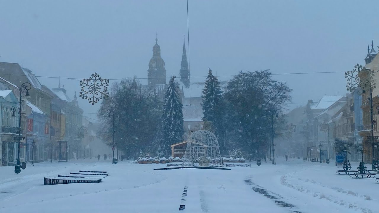 Winter in Košice, Slovakia ️🇸🇰| 4K - YouTube