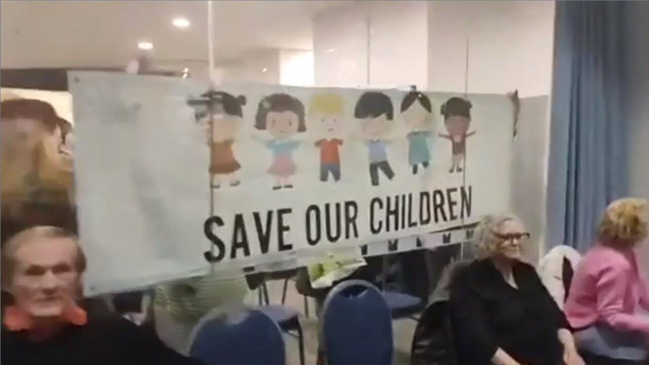 Melbourne drag queen story-time event is ‘utterly inappropriate’ - YouTube