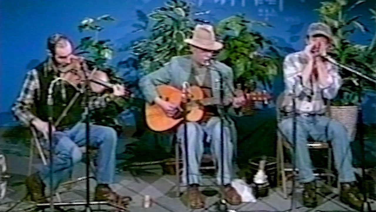 Access to Bluegrass AV208: Lonesome Moonlight Trio (set 2) - YouTube