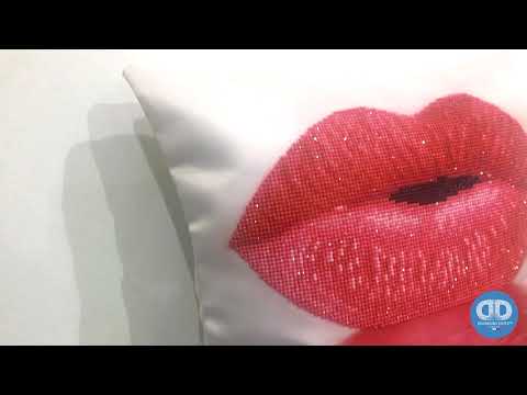 Hot Lips – DD16.004