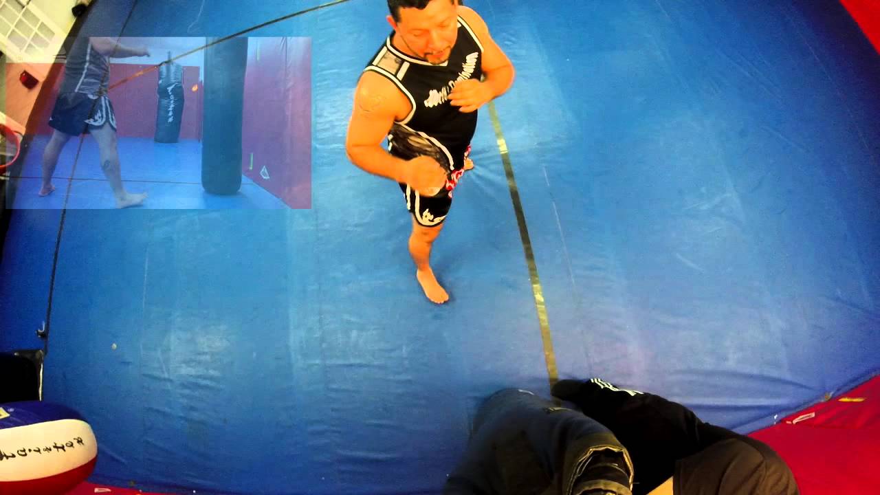 How to have a stronger kick - YouTube