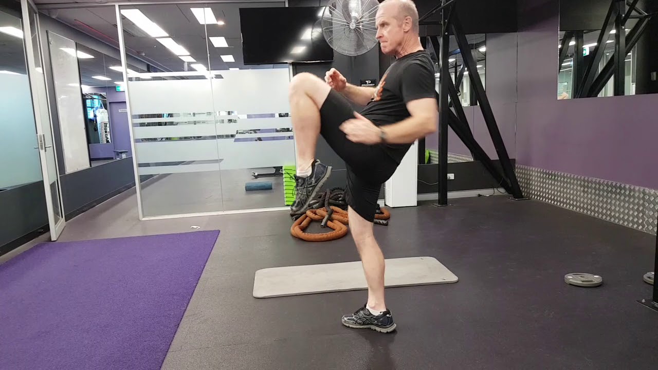 Kicking muscles workout with BCKJN Luke - YouTube