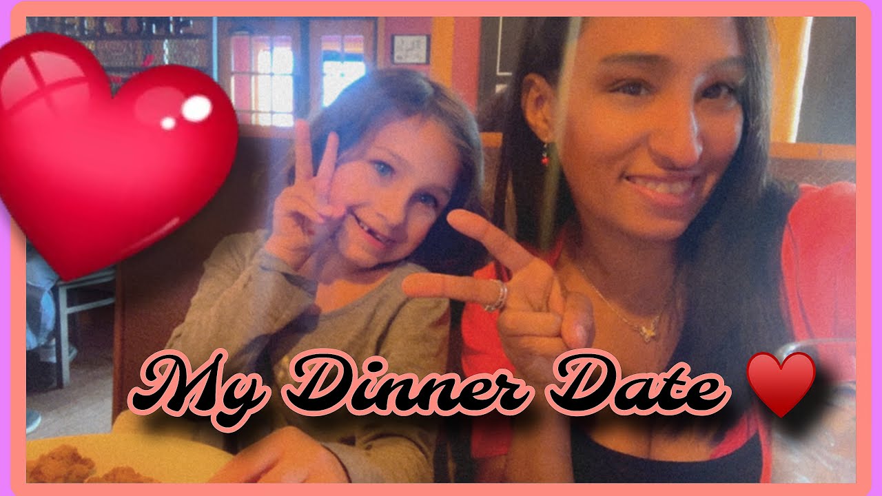 MOTHER AND DAUGHTER date TOGETHER + APPLEBEES + VLOGMAS 21 - YouTube