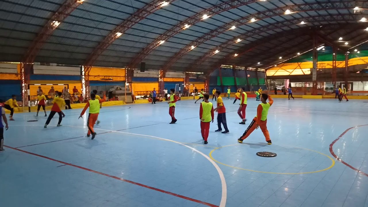 Smack Ball Exhibition Game - YouTube