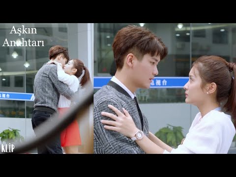 Aşkın Anahtarı 1 | 😍 Zhou Yan Zhao, ülkeye geri döndü aşkı Xiao Meng'e sürpriz yaptı, onu kucakladı