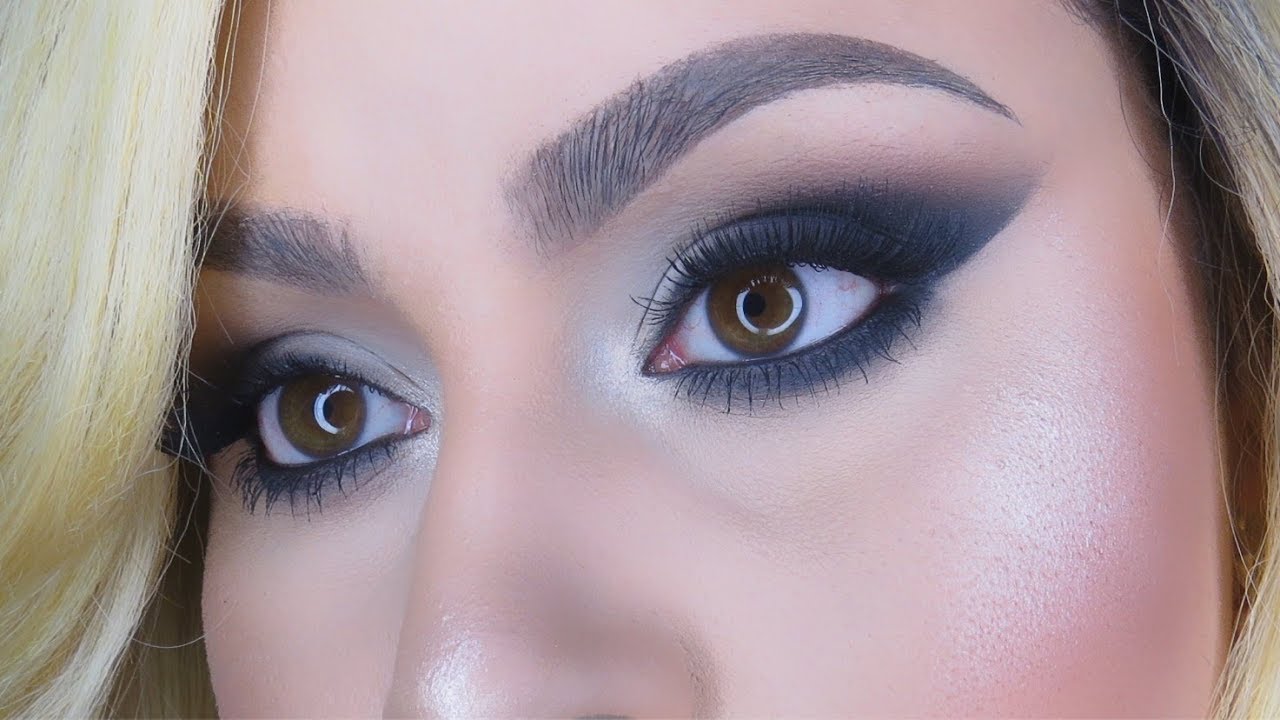 Blonde Bombshell Smokey Eye look feat the Tartelette in Bloom palette ...