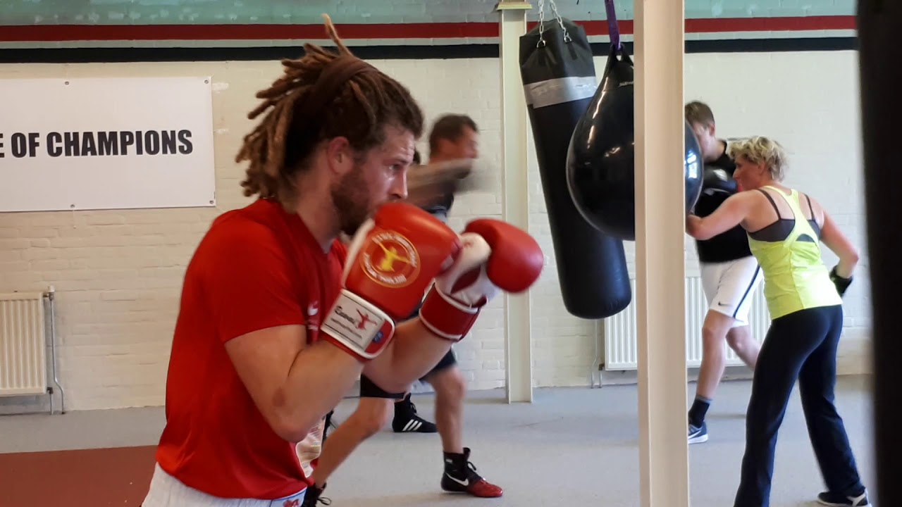 ALL-STARS BOXING GYM NL WAGENINGEN. - YouTube
