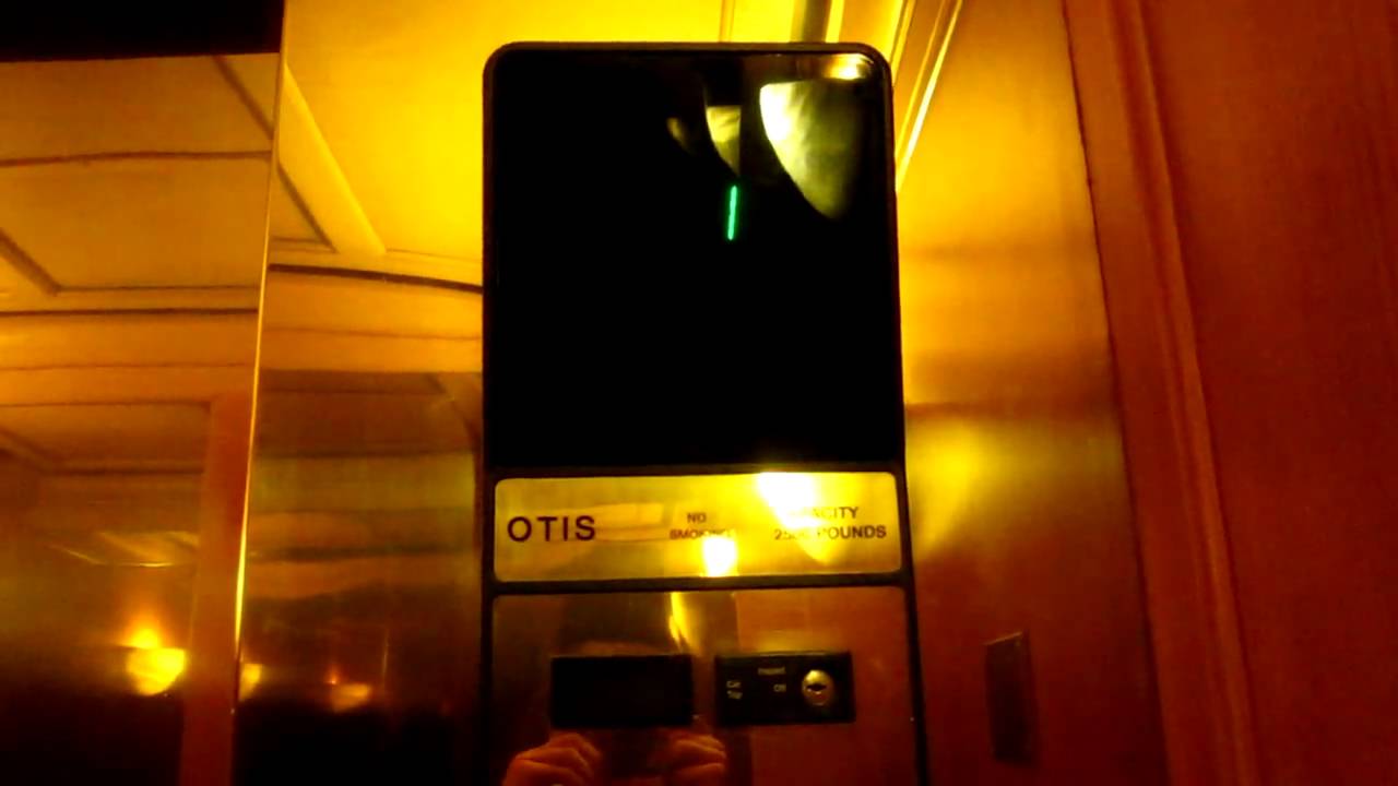 Otis Spa Elevator at Hilton Waikoloa Village in Hawaii, HI [Lagoon ...