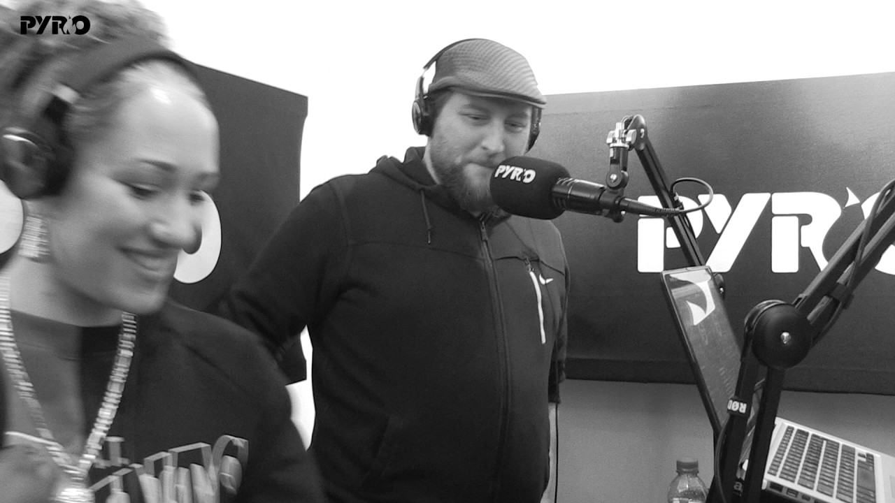 Greg Blackman Performs Live In The Pyro Studio - #FlipLifeRadio - PyroRadio - (12/12/2016) - YouTube