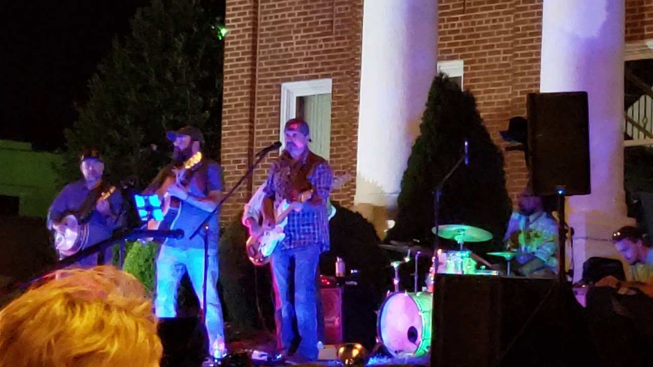 Big Daddy Love Live At Music On Main Youtube