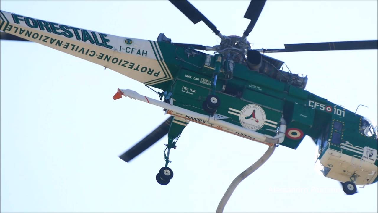 Elicottero Corpo Forestale Erickson S64F - YouTube