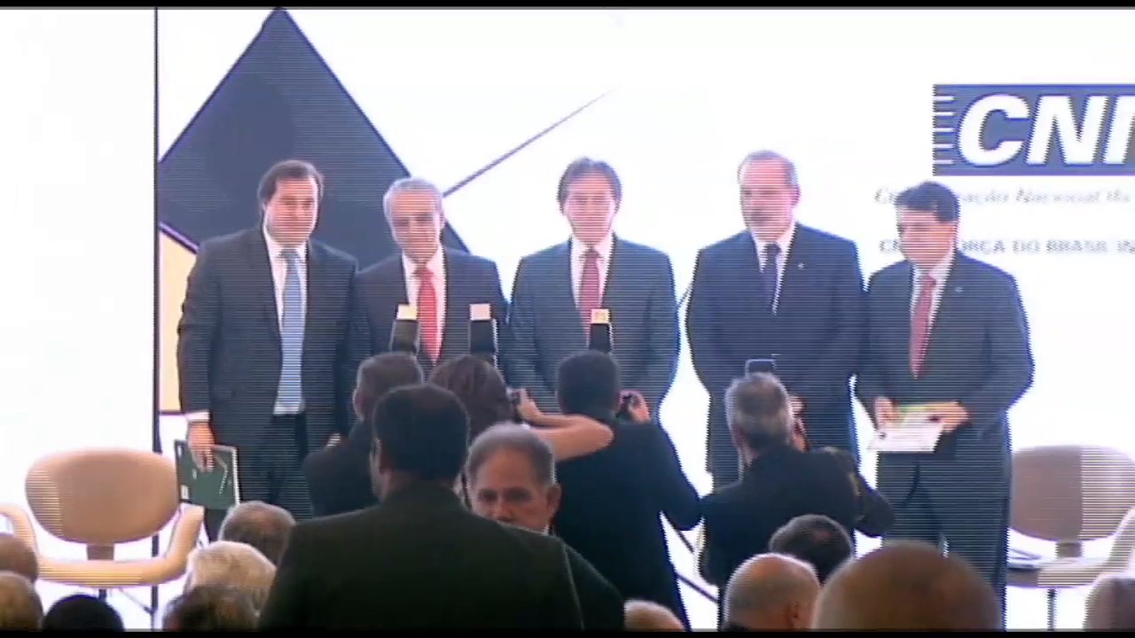 CNI pede ao Congresso rapidez na aprovação das reformas - YouTube