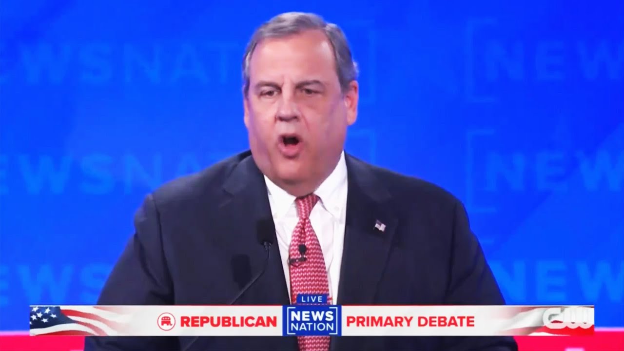 Chris Christie TURNS on Republican voters during insane debate - YouTube