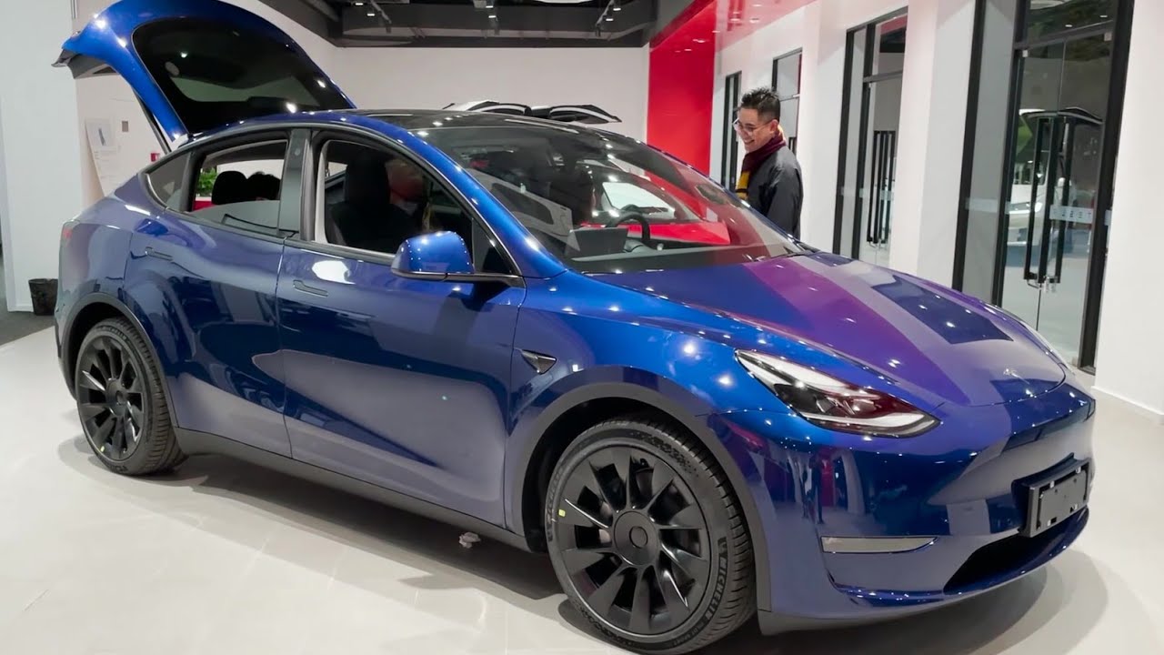 Model Y来了！一开卖就收获10万订单？【粤语】 - YouTube