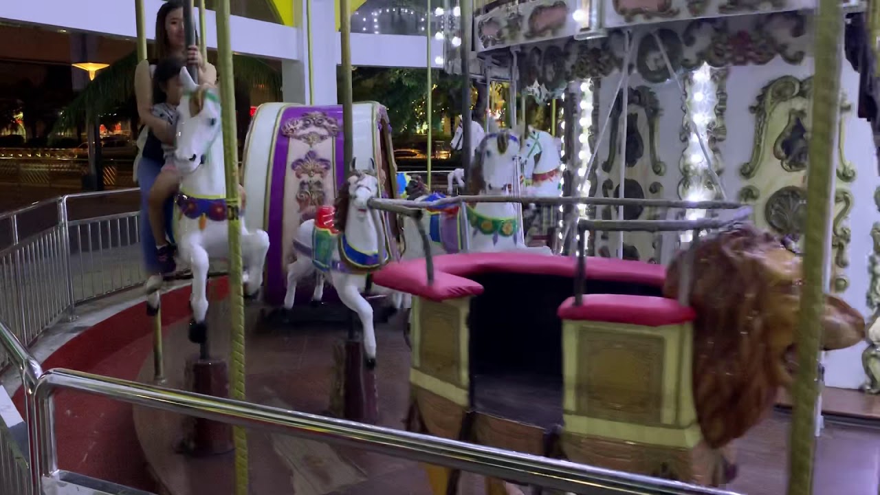 Grand Carousel at MOA - YouTube