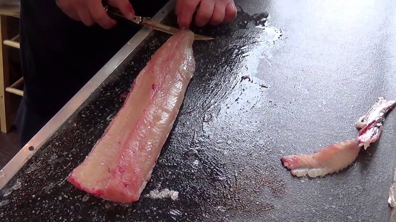 Best way to clean Northern Pike! (Coors light Version!) - YouTube