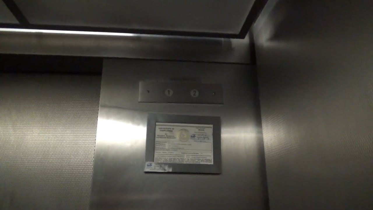 Esco Hydraulic Elevator @ Southridge Village - Denton, TX - YouTube