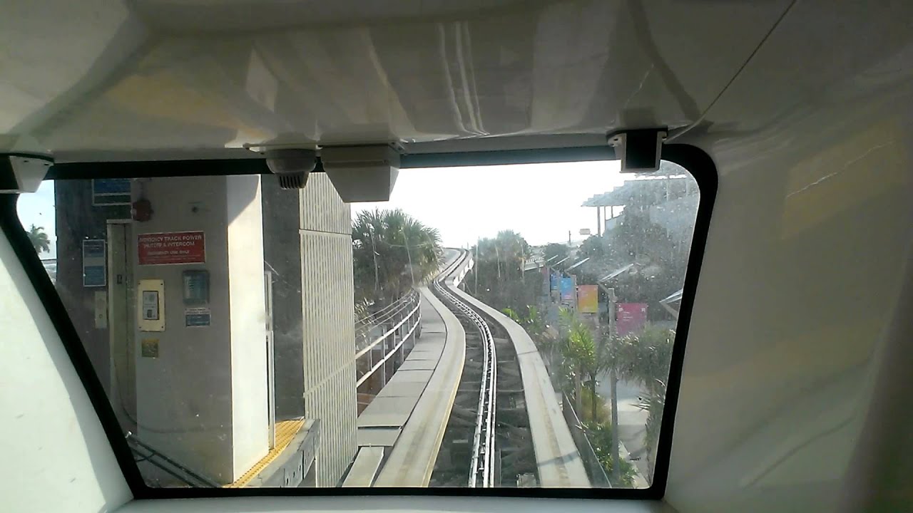 Awful voice over on Metromover - YouTube