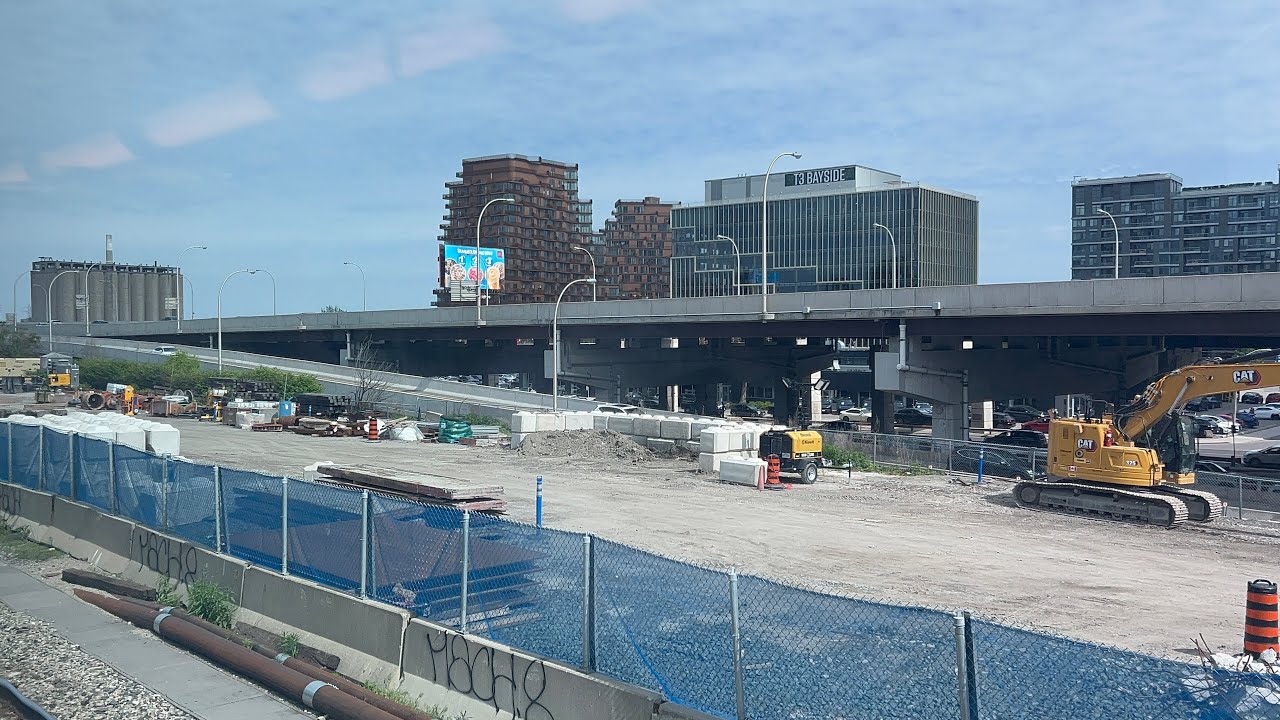 Stouffville Line GO Train Ride: Union to Markham - YouTube