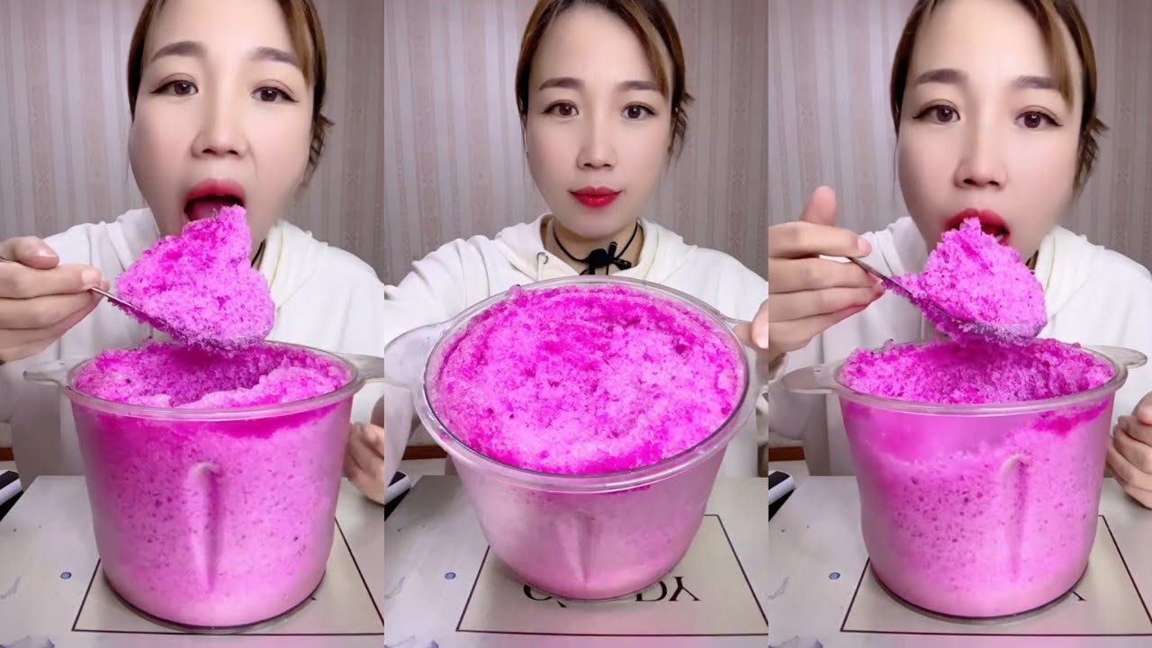 her powdery ice eating asmr - YouTube