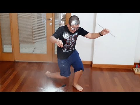 Buğraya Komik Balon Şakası Yaptık