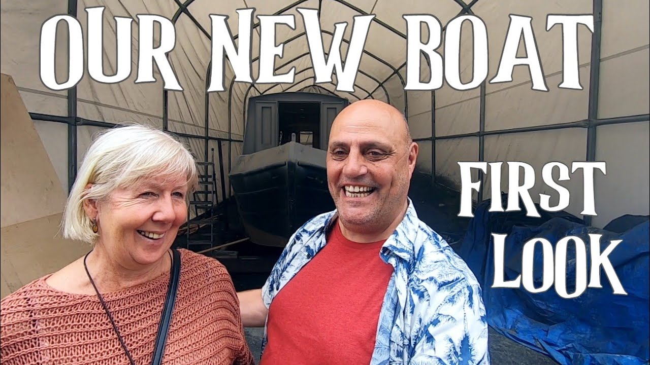 New Boat First Look - Narrowboat Canal Life - Episode 104 - YouTube