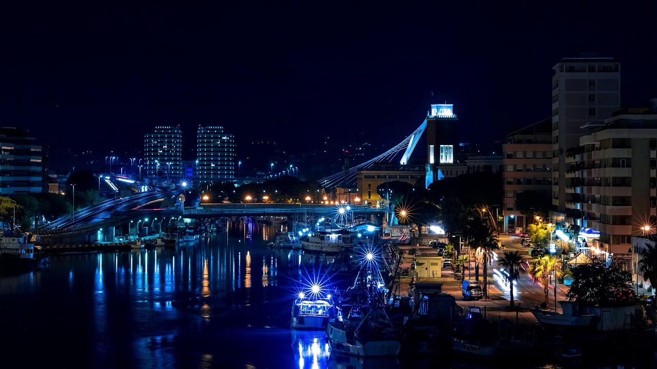 Pescara by night - 4K UHD - YouTube