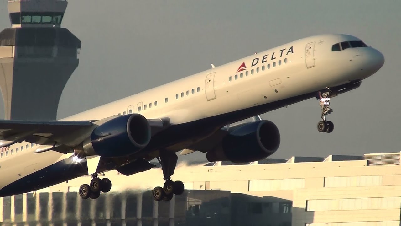 Delta Air Lines N699DL 757-200 Takeoff Portland Airport (PDX) - YouTube