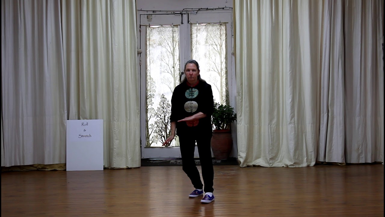 Set 26 Roll and Stretch Tai Chi Lee Style - YouTube