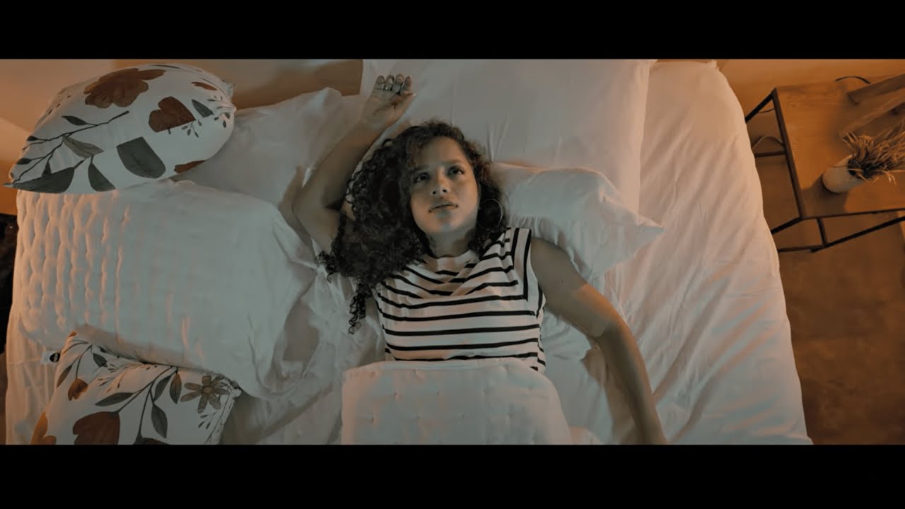 Manuela Estrada - Stupid Song (Official Video) - YouTube