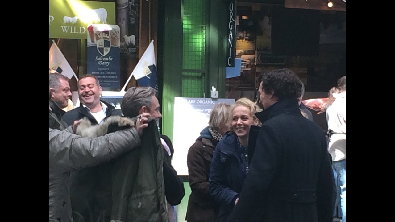 Filming Sherlock in London (Setlock) 2016 - YouTube