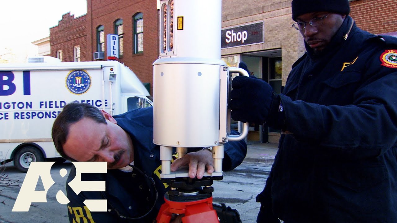 Crime Scene Diagramming for FBI Training | Forensic Factor | A&E - YouTube