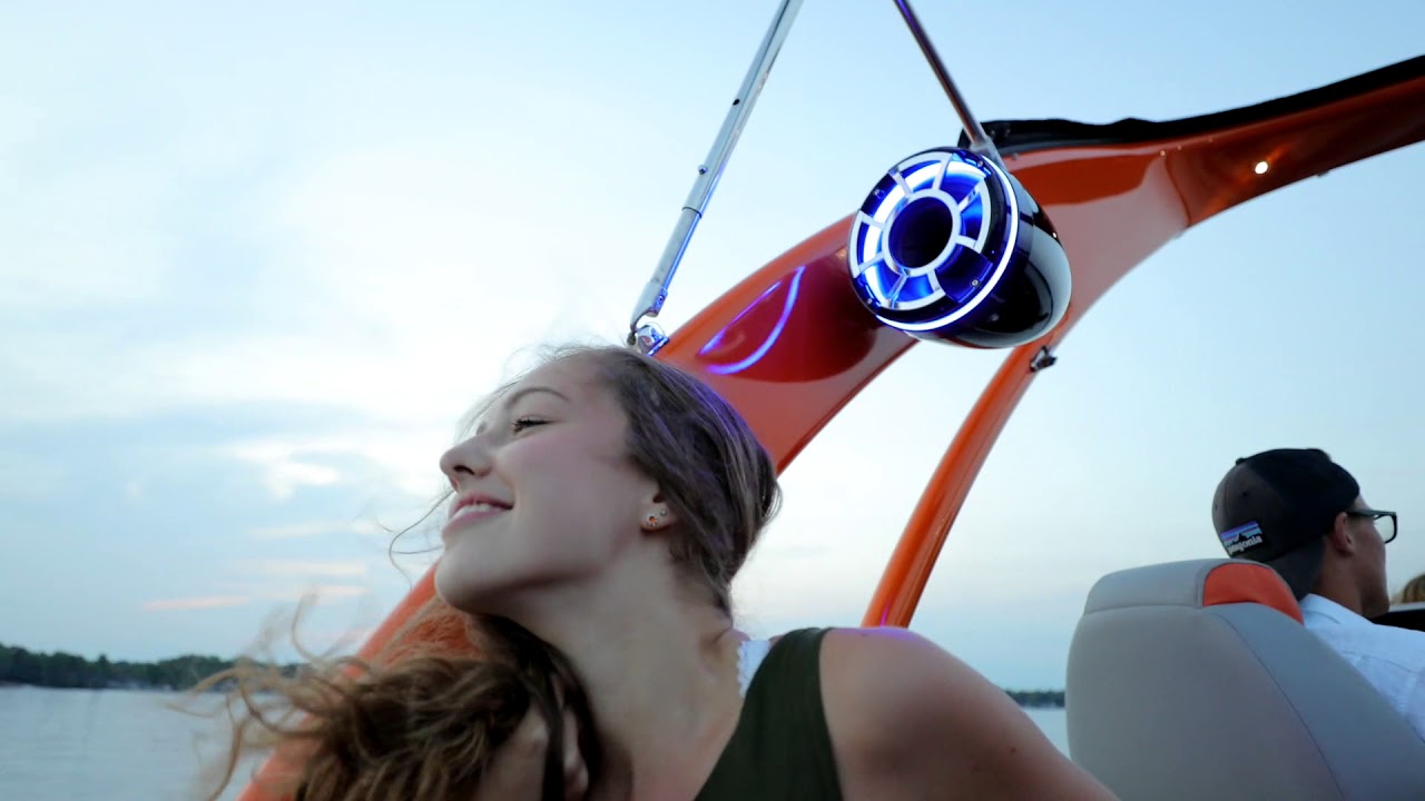 Manitou Xplode - YouTube