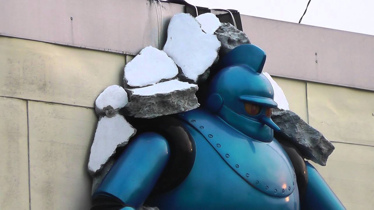 Japan Robot Building - Tetsujin 28-go - YouTube