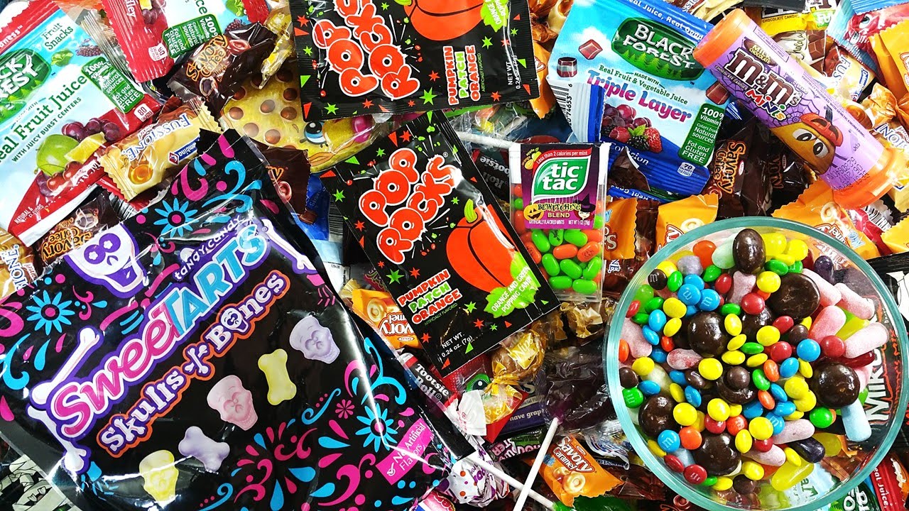 LEARN COLORS with A lot of New Candy - YouTube