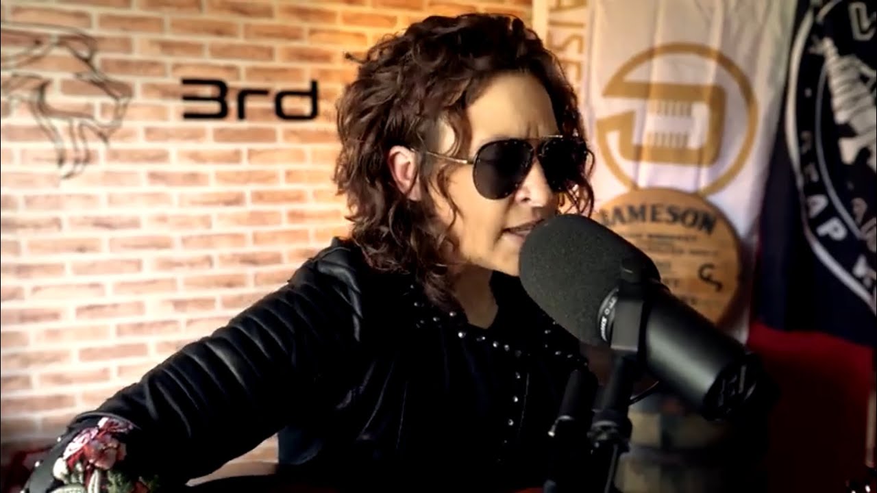 “CROSSFIRE” | Jordan Rainer | Live - YouTube Music