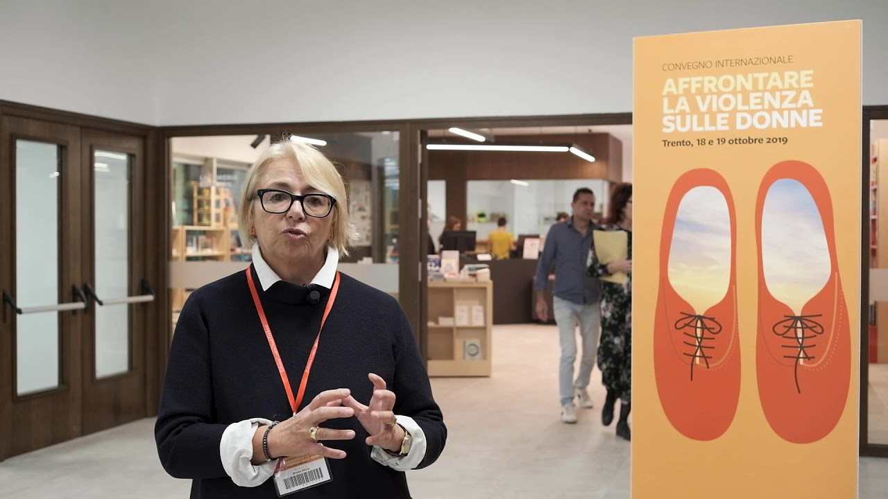 Odio online e violenza contro le donne? | Silvia Brena - YouTube